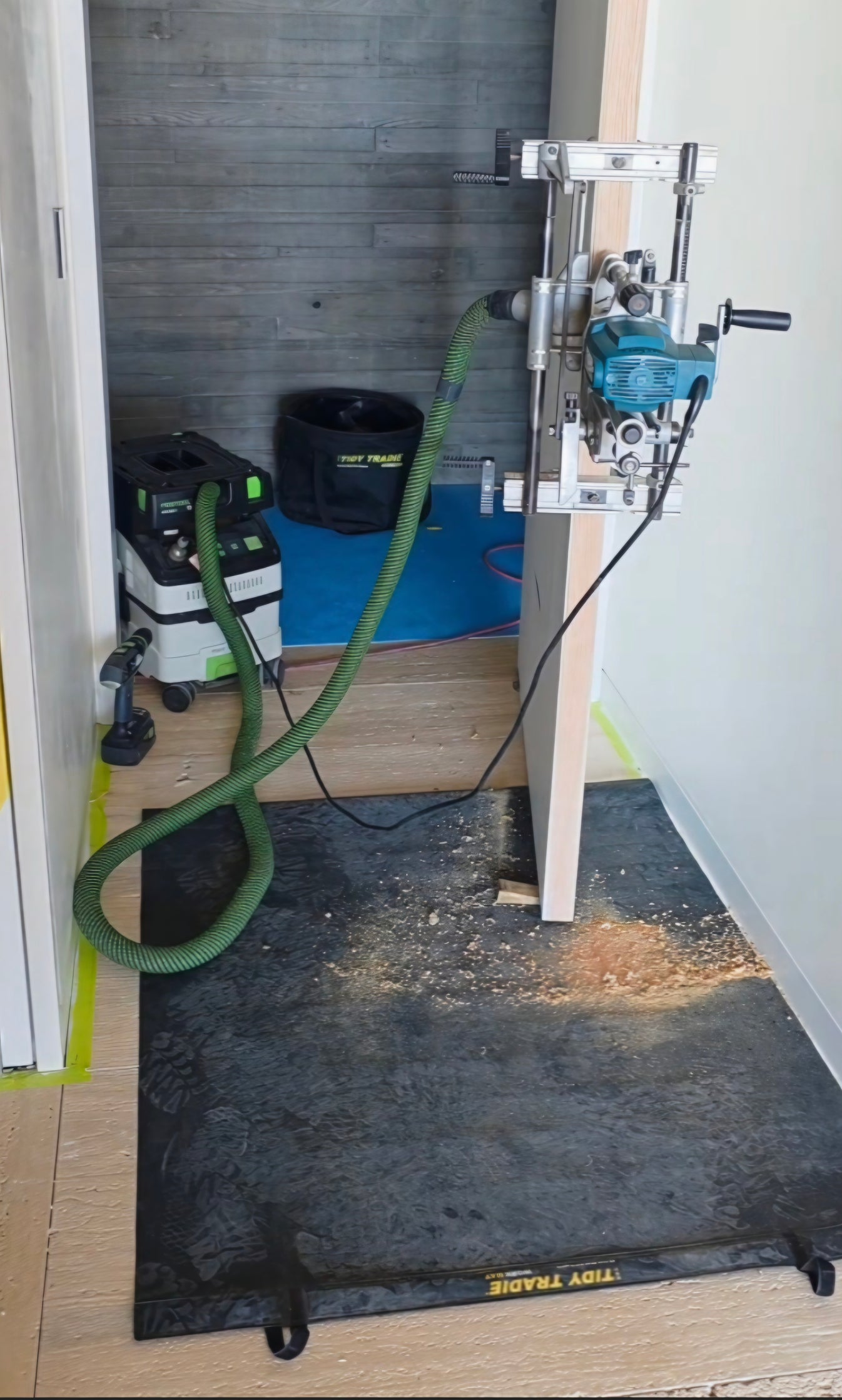 Virutex Mortising Machine FC116U - Lockcarpentry Shop | Australia